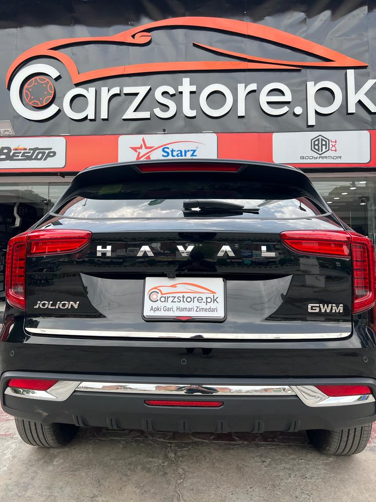 Explore Boundless Horizons with Our SUV Accessories Collection ...